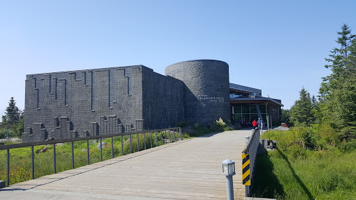 Alaska Maritime National Wildlife Refuge Visitor Center (Islands ...