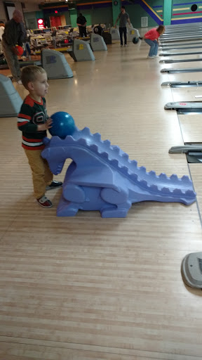 Bowling Alley «Northside Lanes», reviews and photos, 6 Richards Ave ...