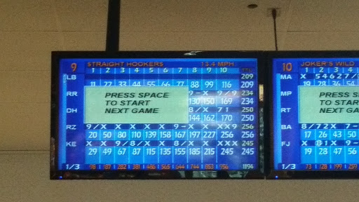 Bowling Alley «Brunswick Zone Classic Lanes», reviews and photos, 1800 ...