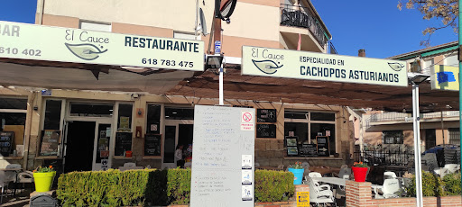 Restaurante La Terraza del Cauce en La Adrada