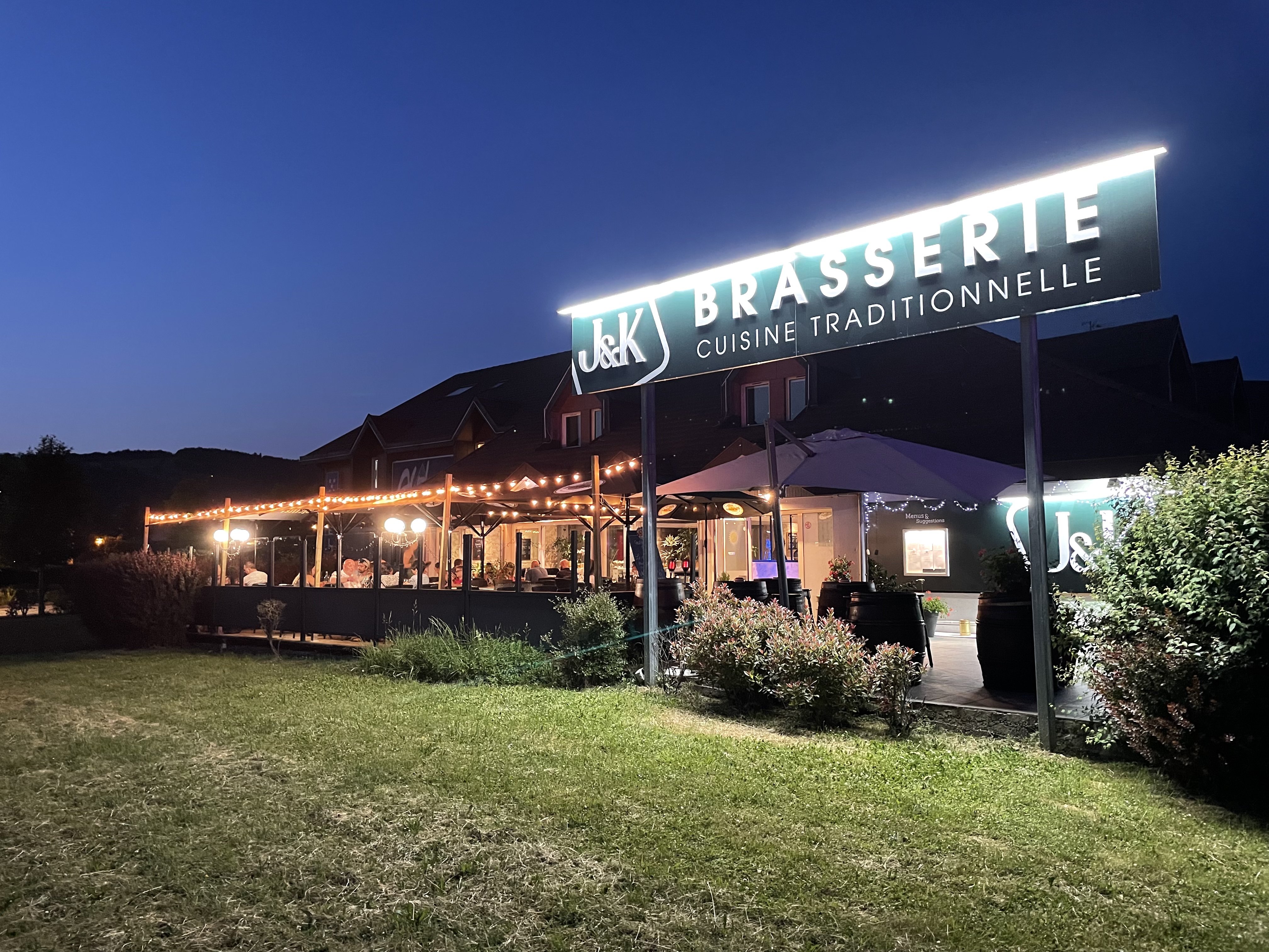 Restaurant Nem de Reblochon près de chez vous à Epagny Metz-Tessy