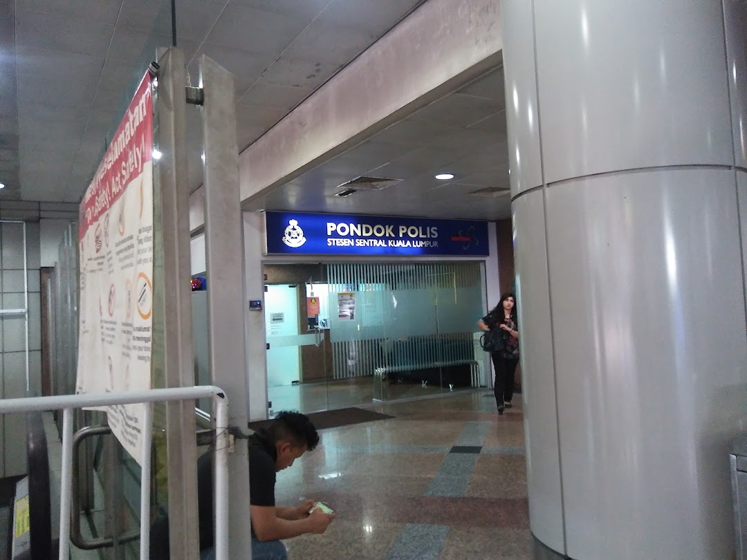 Ibu Pejabat Polis Daerah Brickfields di bandar Kuala Lumpur