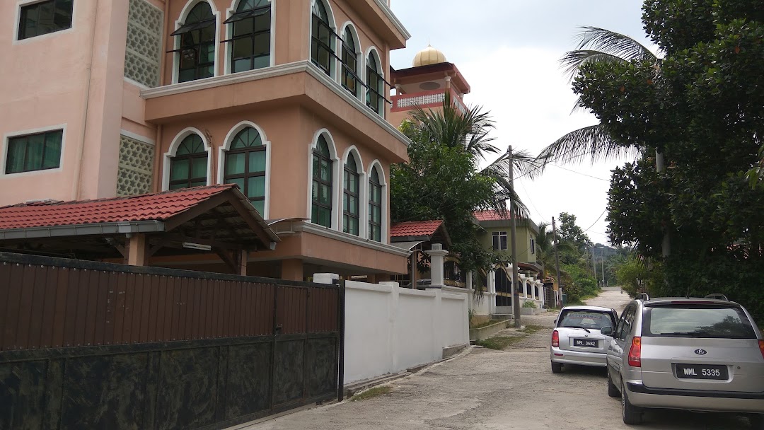 Maahad Tahfiz Al-Quran Qasimul Ulum (MATAQU) di bandar Batu Caves