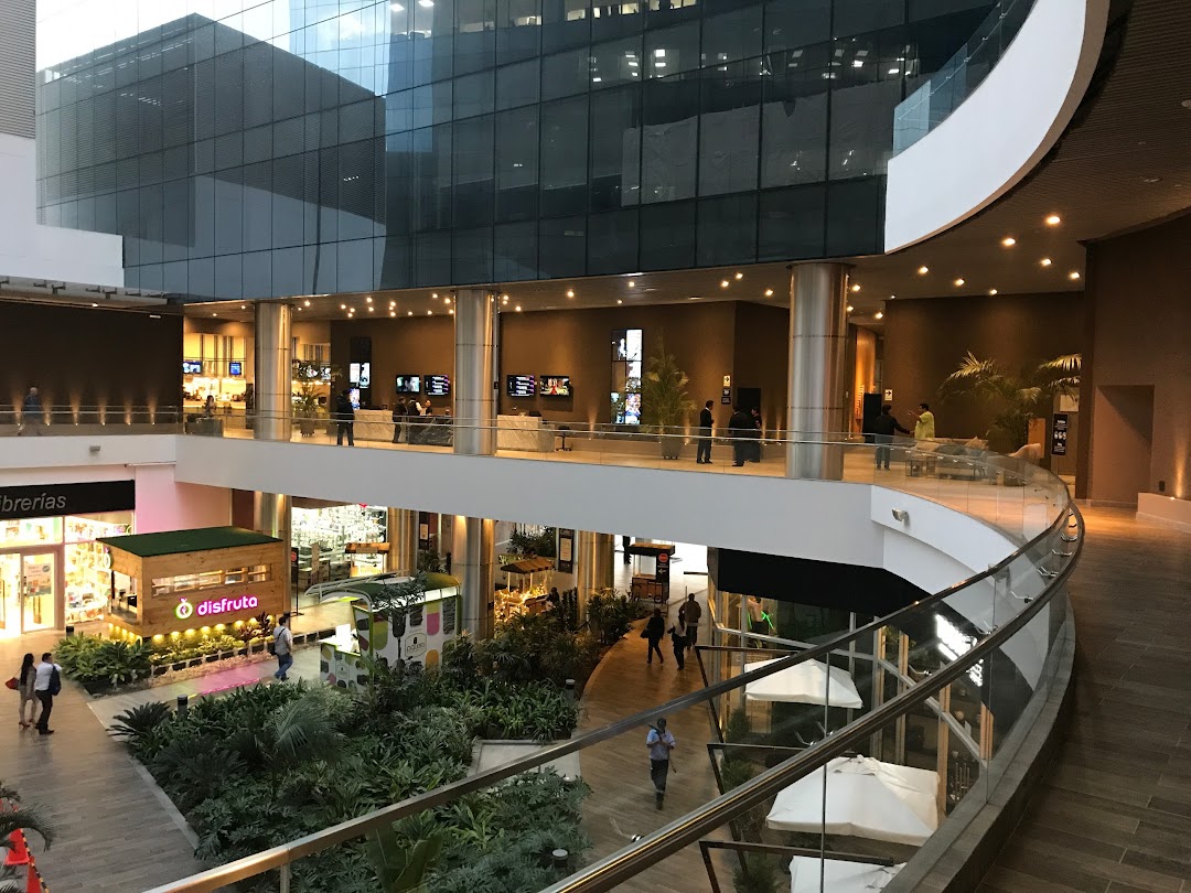 UVK Platino Panorama en la ciudad Santiago de Surco