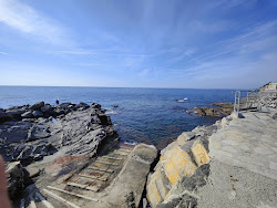 Spiaggia Scogliera di Pontetto 🏖️ Genova, Italija - podrobne funkcije ...