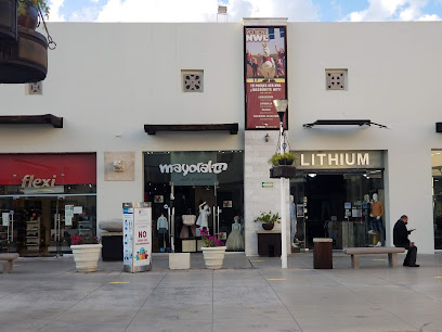 El Refugio Mall - , Santiago de Querétaro, Querétaro - Zaubee