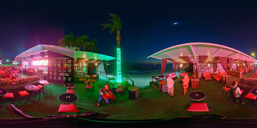 Restaurante Jala La Jarra - Restaurante, Bar & Beach Club - en Manzanillo