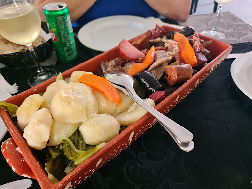 Restaurante Foz do Rabagão em Montalegre