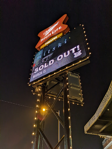 Miller High Life Theatre - 500 W Kilbourn Ave, Milwaukee, Wisconsin ...