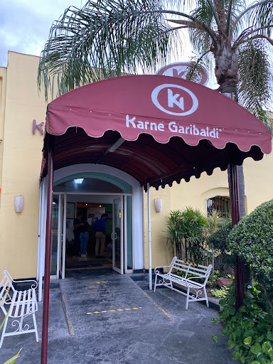 Restaurante Karne Garibaldi Plaza Del Sol, México en Zapopan