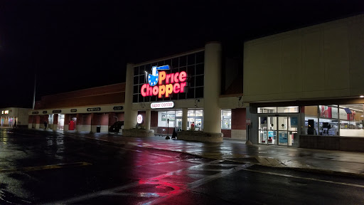 Supermarket «Price Chopper», reviews and photos, 564 SW Cutoff ...