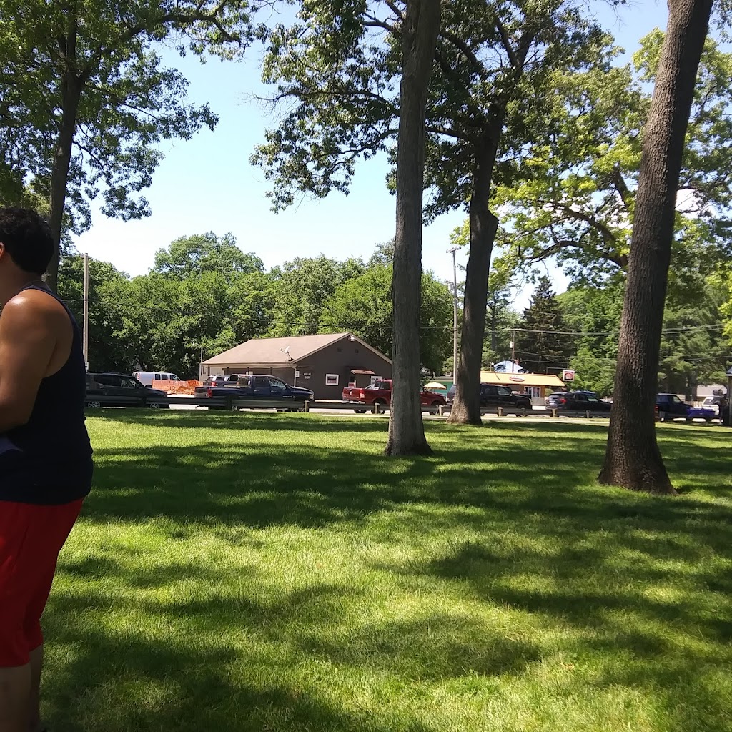 Wolf Lake Tavern - Muskegon, MI 49442, Reviews, Hours & Contact
