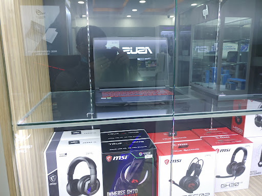 Nika Phone Shop in Khan Chamkar Mon, Phnom Penh, - Zaubee