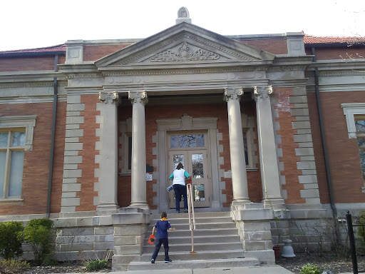 Museum «Elgin Public Museum», reviews and photos, 225 Grand Blvd, Elgin ...