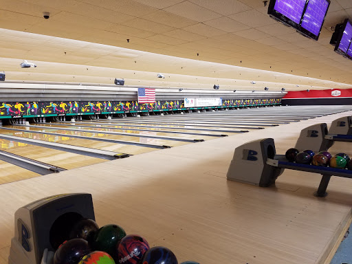 Bowling Alley «AMF Gates Lanes», reviews and photos, 645 Spencerport Rd ...