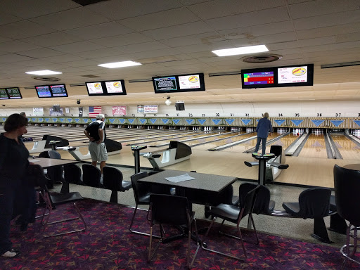 Bowling Alley «Boulevard Bowl», reviews and photos, 1315 Erie Blvd ...
