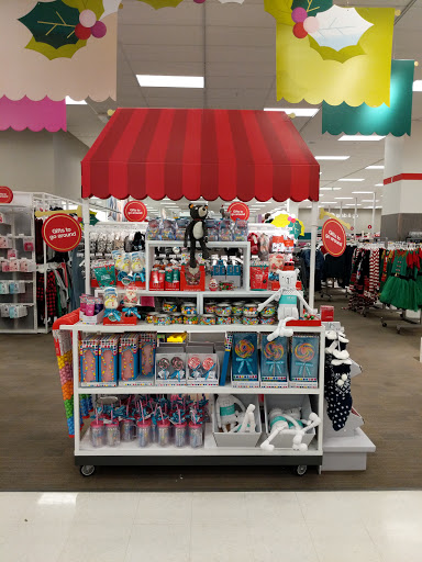 Department Store «Target», reviews and photos, 1341 Boylston St, Boston ...