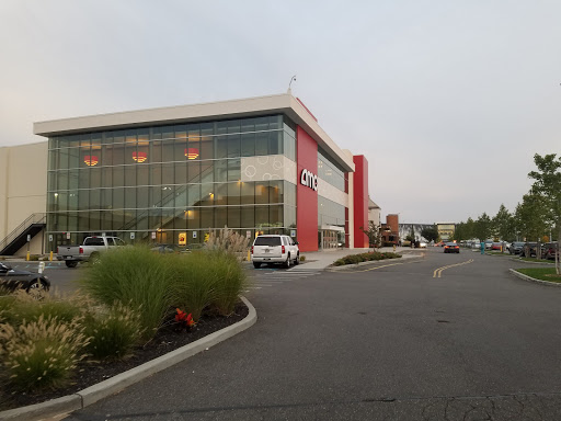 Movie Theater «AMC Roosevelt Field 8», reviews and photos, 630 Old ...