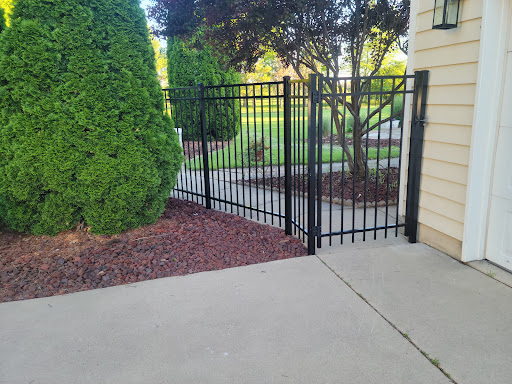 Aaron's Fence Solutions, LLC - Fence Contractor