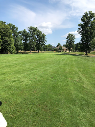 Golf Course «Chenoweth Golf Course & Banquet Facility», reviews and ...