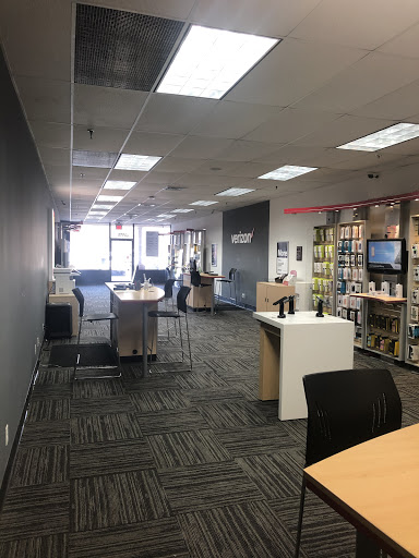Cell Phone Store «TCC, Verizon Authorized Retailer», reviews and photos ...