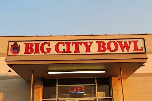 Bowling Alley «Big City Bowl», reviews and photos, 7980 State St ...