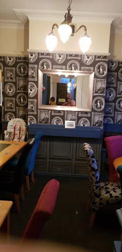Malt Shovel - Carr Gate, Wakefield, - Zaubee