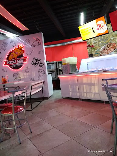 Restaurante Pizzas Moy ( el rey de la revanada ) en Atlacomulco