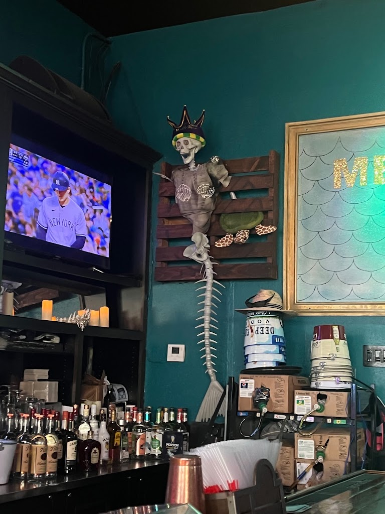 The Mermaid Dive Bar - Biloxi, MS 39530, Reviews, Hours & Contact