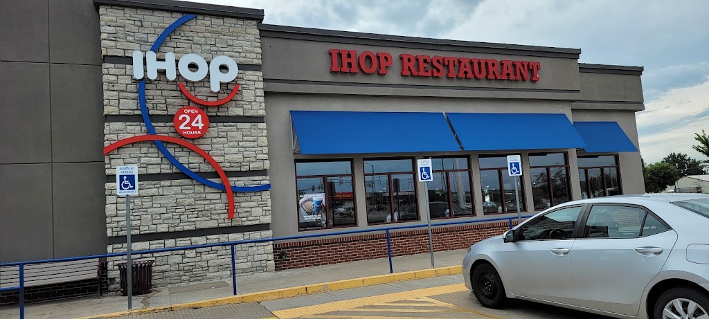 IHOP - Sand Springs, OK 74063 - Menu, Reviews, Hours & Contact