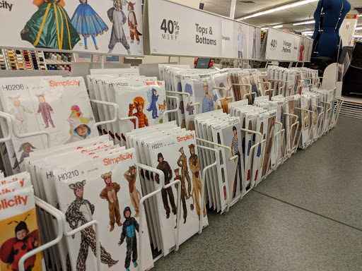 Pine Tree Shopping Center - AZexplained