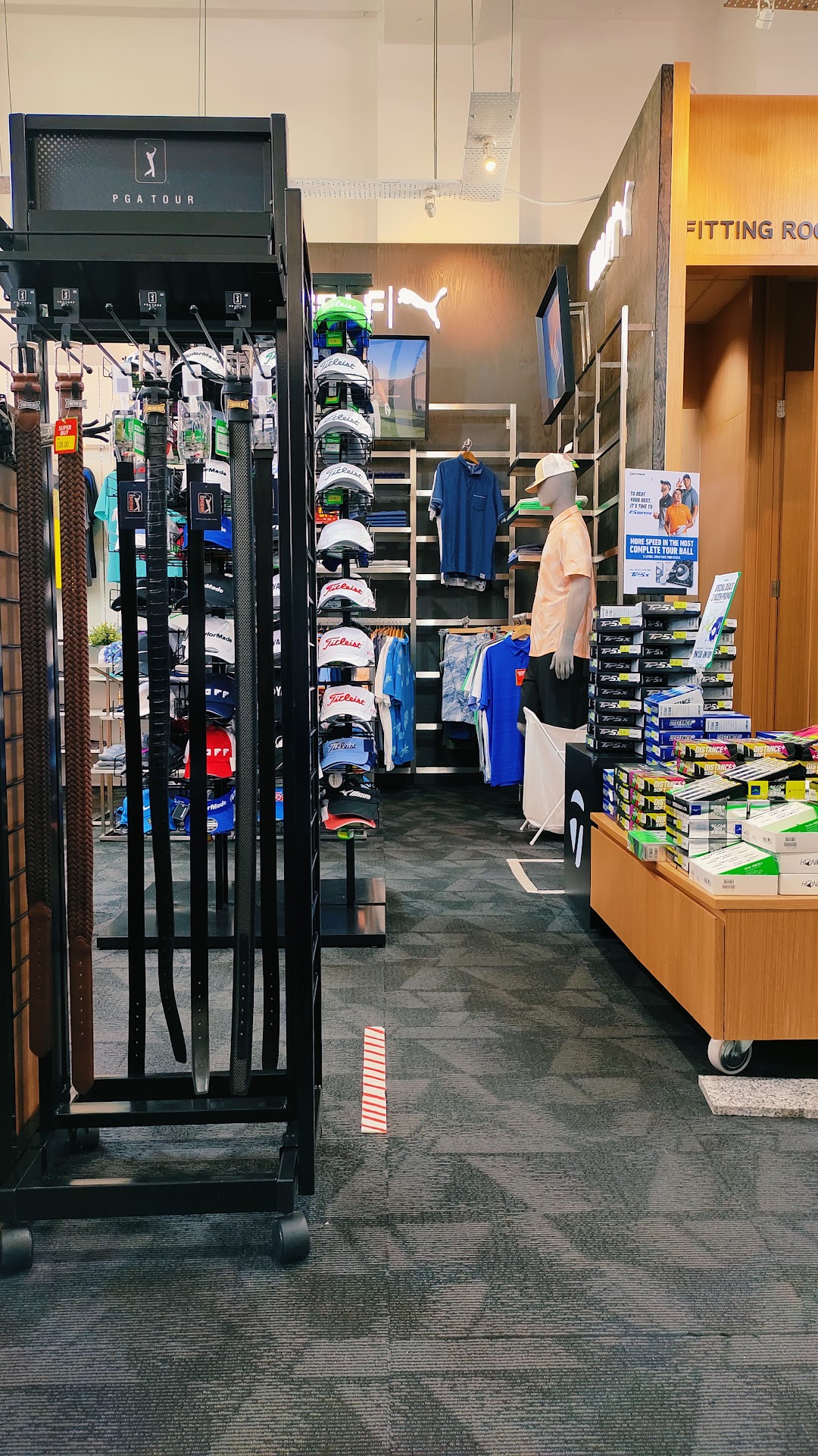 MST Golf Super Store Menara Zenith di bandar Kuantan