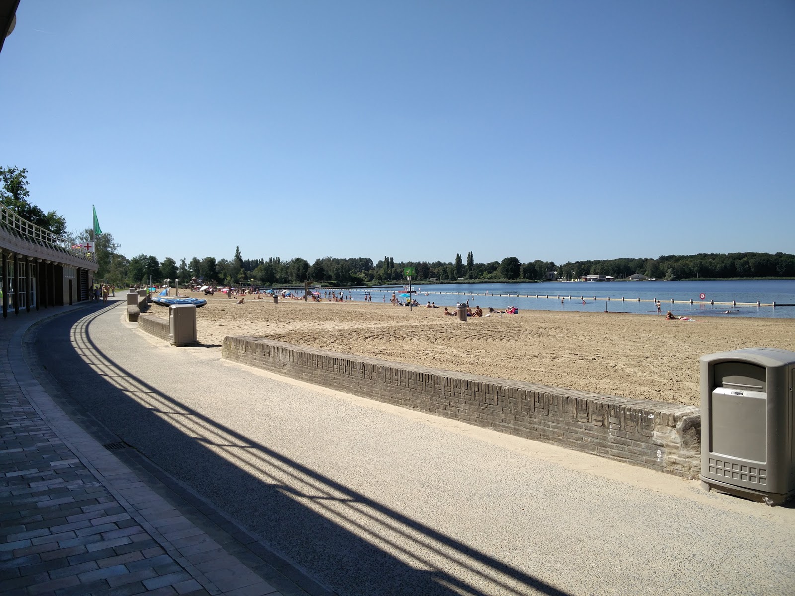 Hofstade strand beach on the map with photos and reviews🏖️ ...