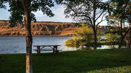 Blue Barn & RV Park in Dallesport, Washington - Zaubee