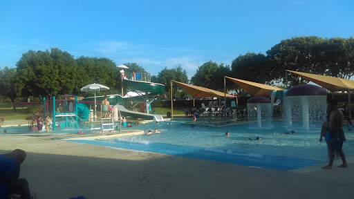 Recreation Center «Oak Point Recreation Center», reviews and photos ...