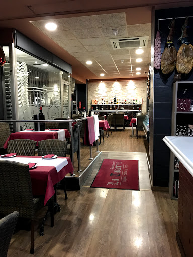 Restaurante La Taberna, Vinos y Tapas en Valencia