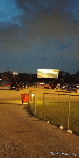 Drive-in Movie Theater «Starlite Drive-In Theatre», reviews and photos ...