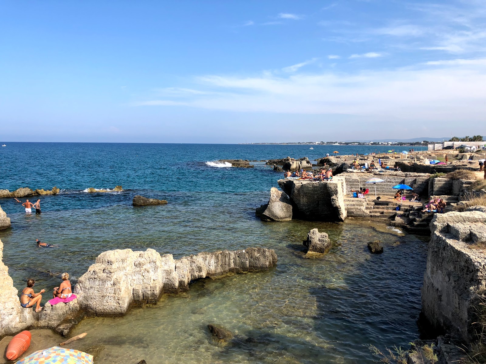 Torre Cintola beach 🏖️ Capitolo, Bari, Italien - detaillierte ...