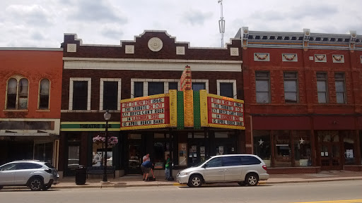 Movie Theater «Riviera Theatre», reviews and photos, 48 N Main St ...