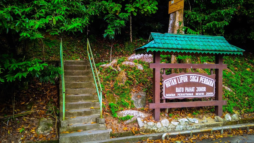 Hutan Lipur Bukit Perdana di bandar Batu Pahat