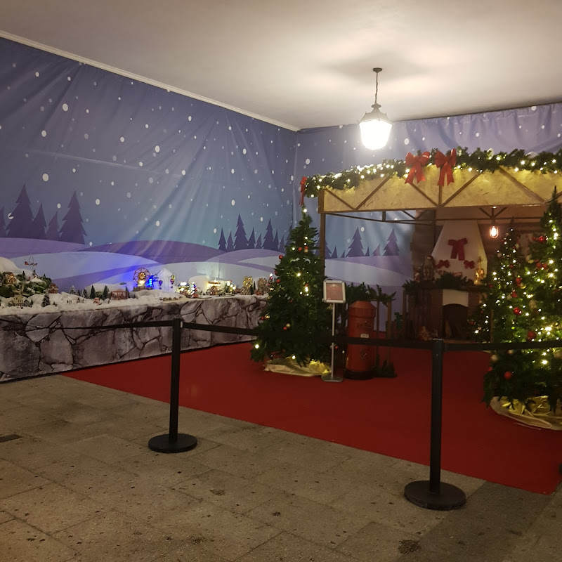 Revisões para Campera Outlet Shopping em Carregado, Lisboa