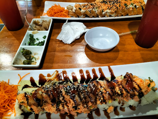 Restaurante Acropolis Sushi & Wings en Culiacán