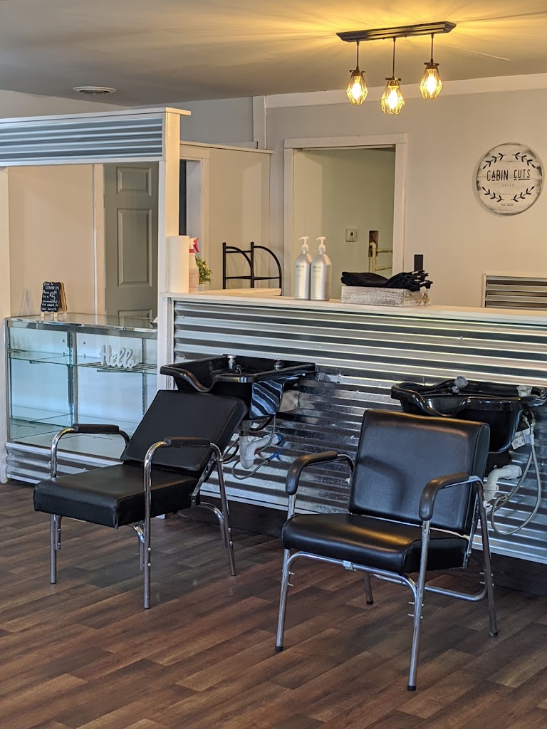 Cabin Cuts Salon - Sullivan, IN 47882 - Services and Reviews