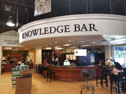 Computer Store «Micro Center», reviews and photos, 263 McLean Blvd ...