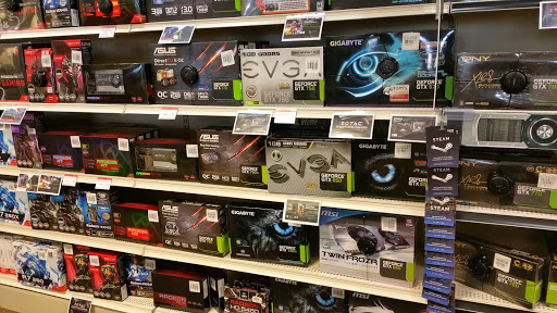 Electronics Store «Micro Center», reviews and photos, 550 Lancaster Ave ...