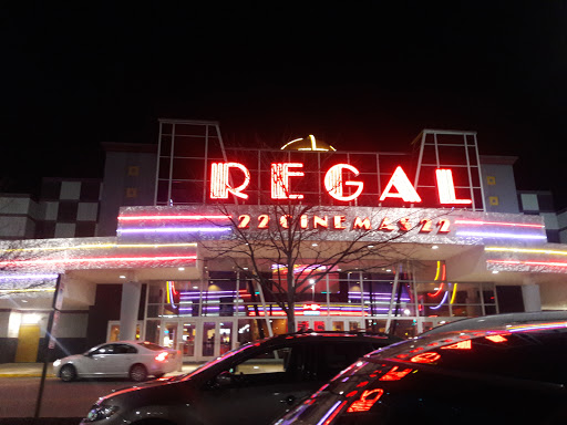 Movie Theater «Regal Cinemas Warrington Crossing 22 & IMAX», reviews ...