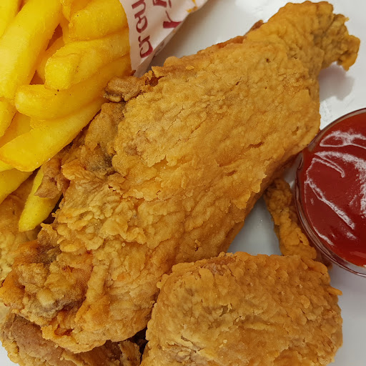 Restaurante Pechugones Chicken Broaster (PCB) en Castelló de la Plana