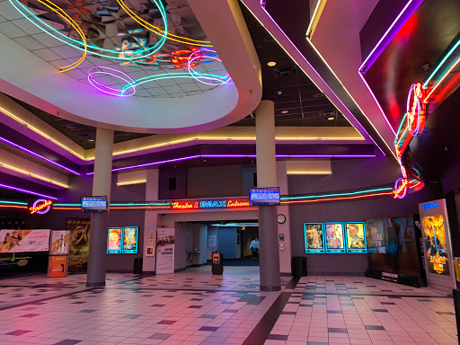 Movie Theater «Regal Cinemas Transit Center 18 & IMAX», reviews and ...