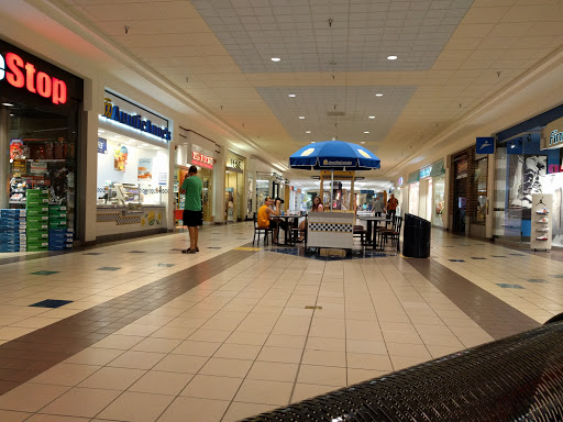 Country Club Mall - AZexplained