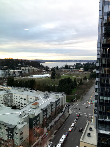 Amazon Everest (SEA82) in West Bellevue, Bellevue, Washington - Zaubee